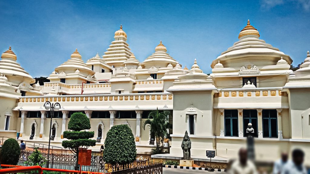 The Enigmatic Temple of Tirupati Balaji - Aertrip blog - Travel Booking App