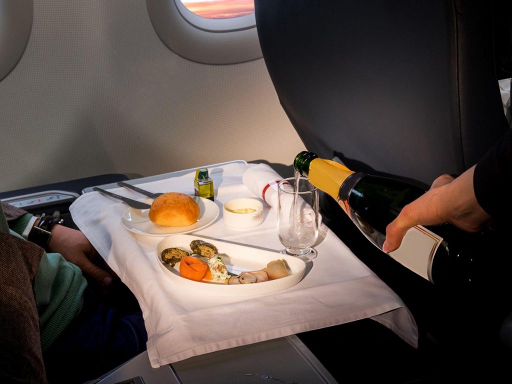 Foodie Flights: Airplane Meals That Are Actually Worth Trying - Aertrip ...
